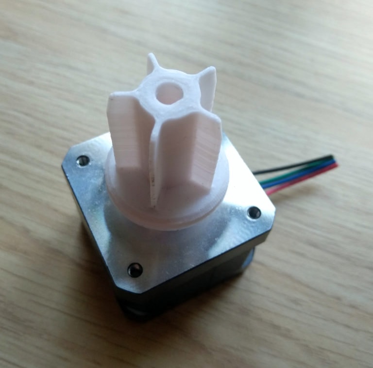 Simple DIY smart blinds -solutions to automate & motorize your blinds ...