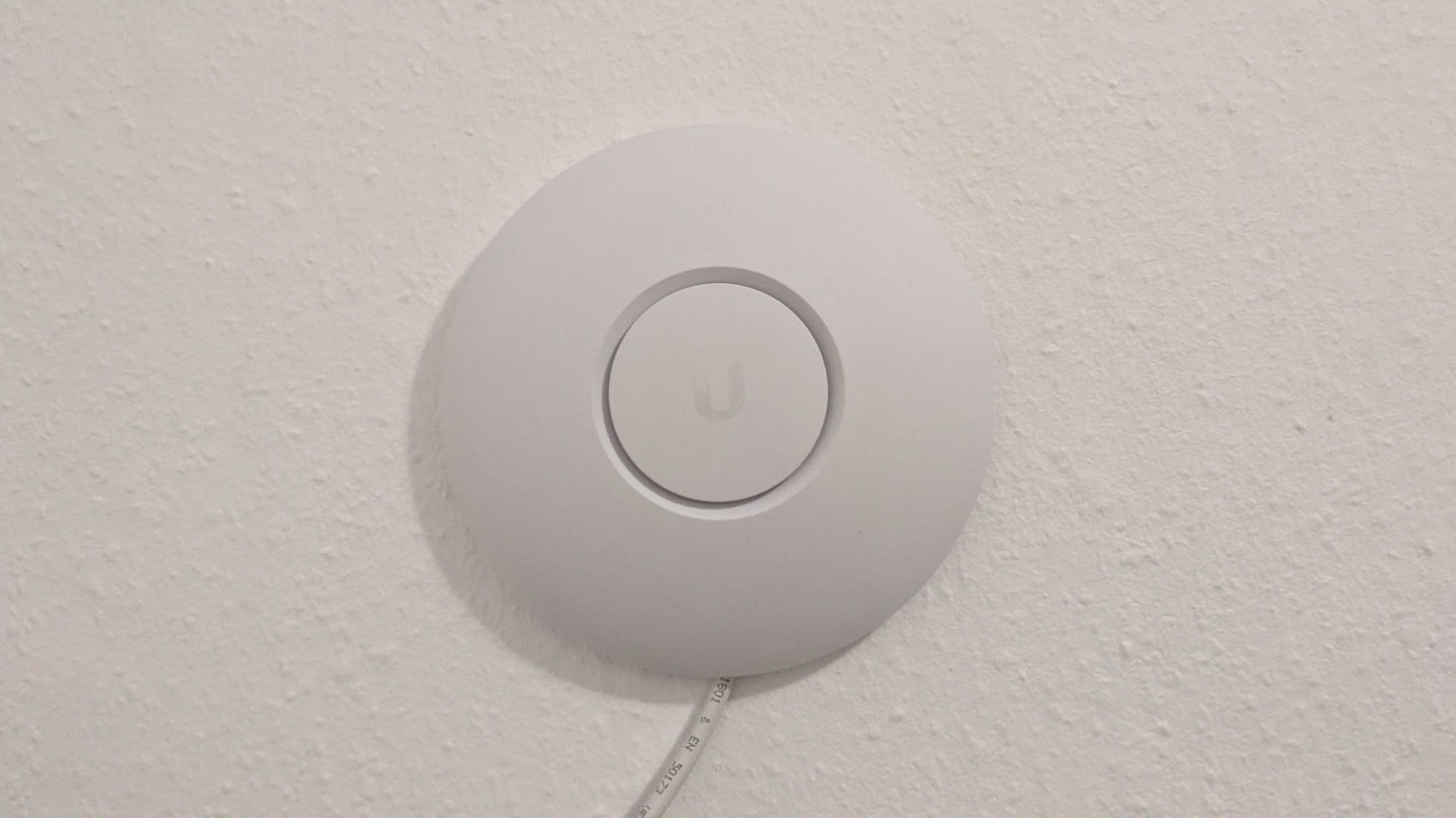 Hardware for a professional smart home network - Next level network ...