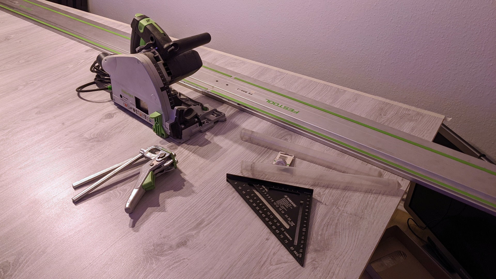 Building a giant map of the world for my wall - using simple tools and ...