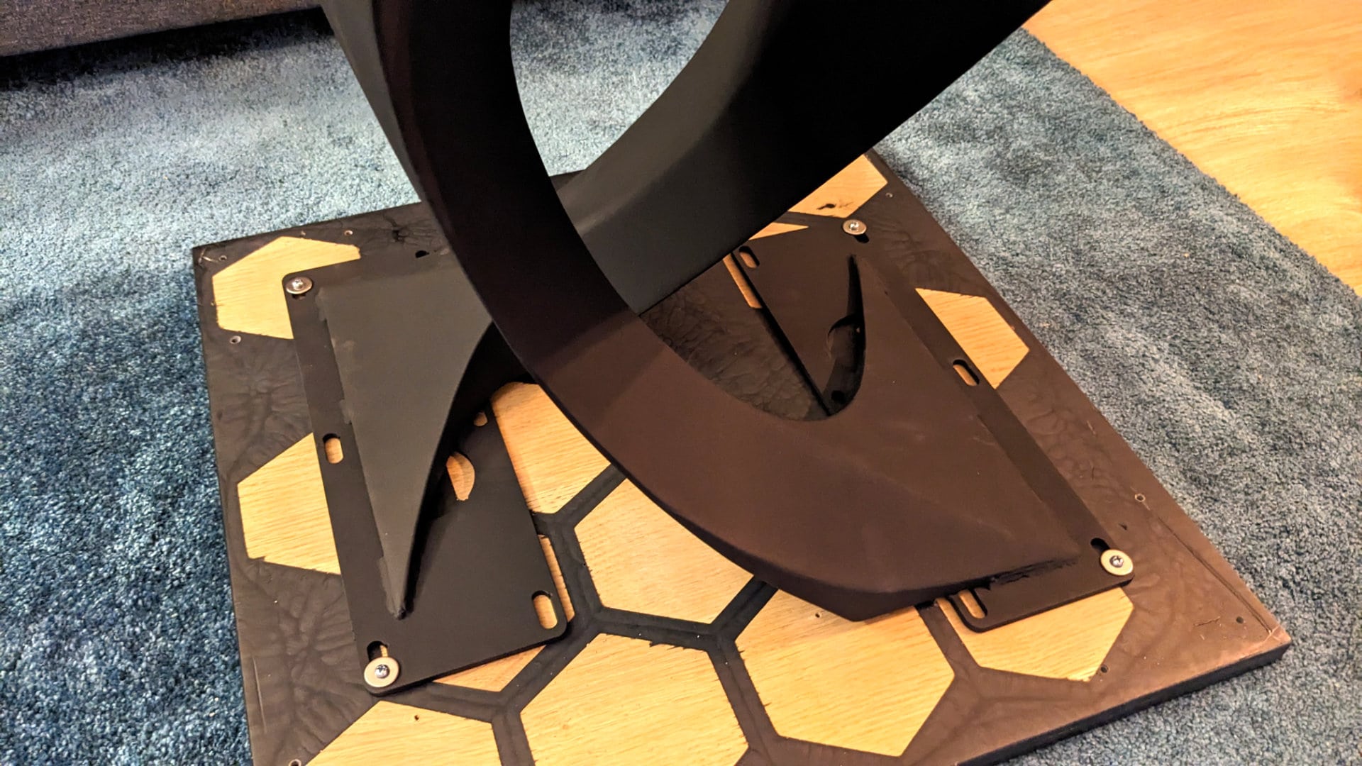 Amazing table legs for my custom wood & epoxy table » The smarthome journey